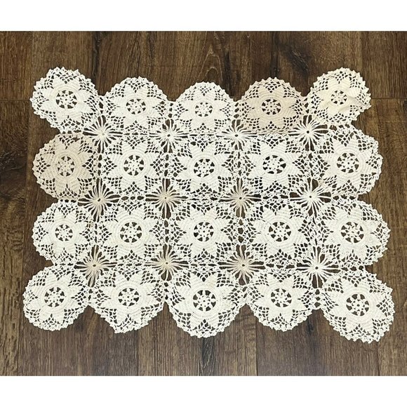 Unbranded | Dining | Vintage Handmade Crochet Doily Rectangular Beige ...